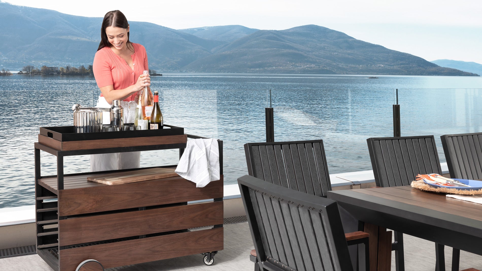 Transformer Outdoor Dining™