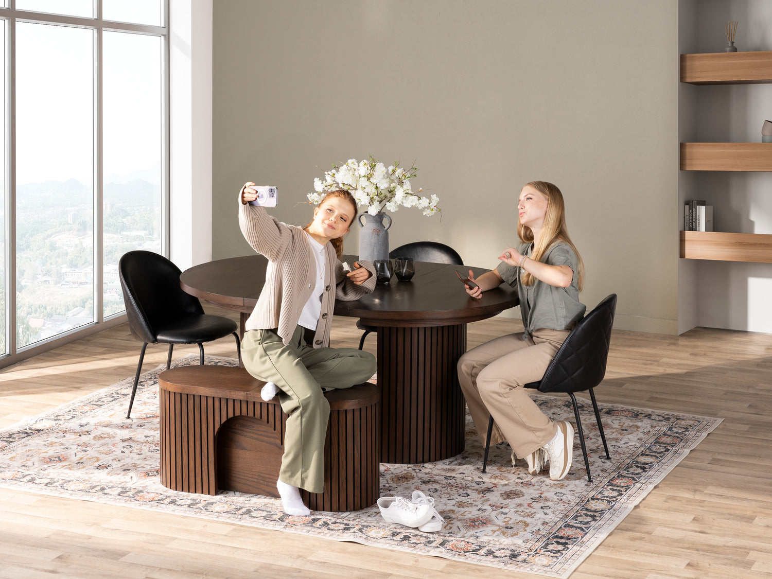 Extendable Round Table with Bench | Transformer Table